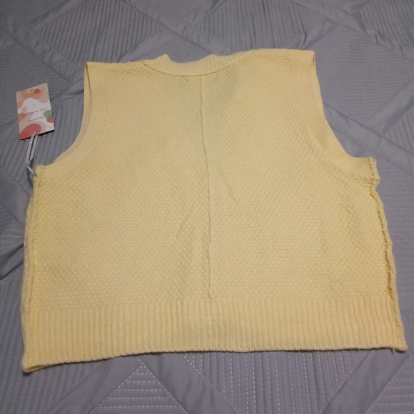 Hazel Moon | Sweaters | Hazel Moon Juniors Cropped Sweater Vest Size M ...